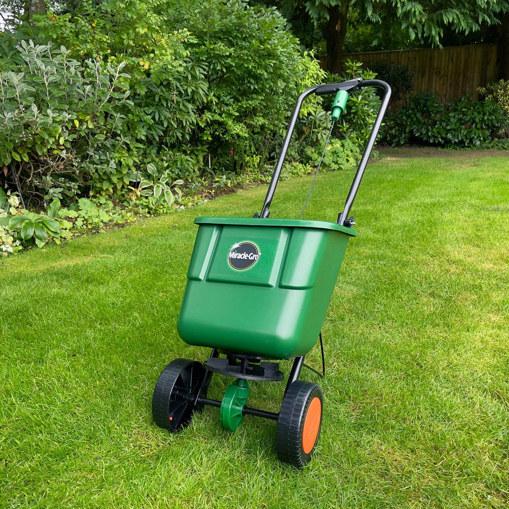 Scotts Easygreen Rotary Lawn Spreader | Rotary Spreaders – Trowell ...