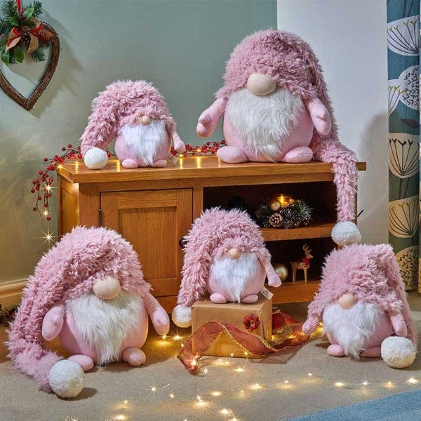Three Kings Christmas Winter Wolf Gonk Pink – Trowell Garden Centre